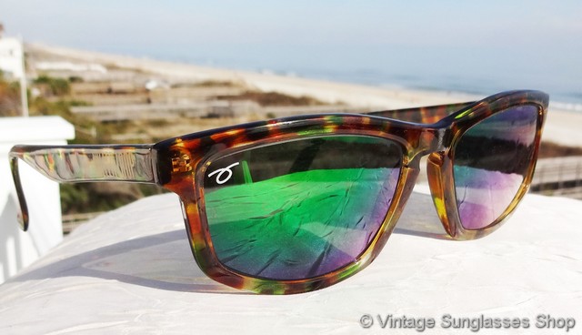 Vintage Killer Loop Sunglasses - Page 2