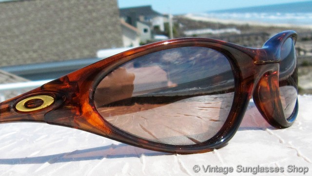 Oakley Minute Tortoise Shell Chrome Iridium Sunglasses