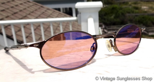 Vintage Oakley Sunglasses For Men and Women - Page 14