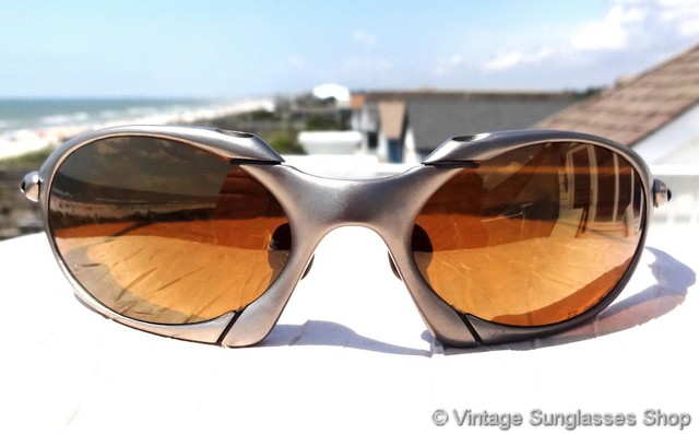 Oakley Romeo 1.0 Titanium Gold Iridium Sunglasses