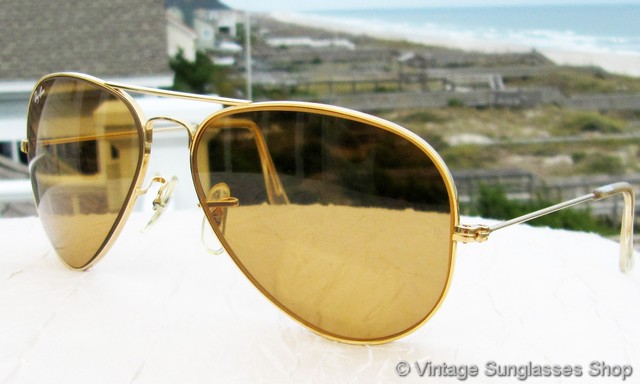 Ray-Ban Ambermatic 58mm Aviator Sunglasses