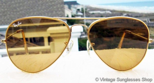 Ray-Ban Ambermatic 58mm Aviator Sunglasses