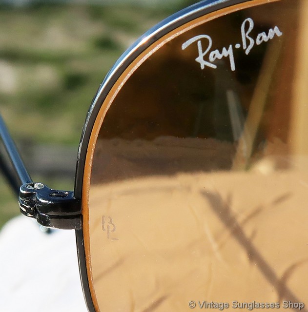 Ray-Ban Black Chrome Ambermatic Outdoorsman Shooter Sunglasses