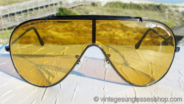 Bausch & Lomb Ray-Ban Wings Ambermatic Black General Sunglasses