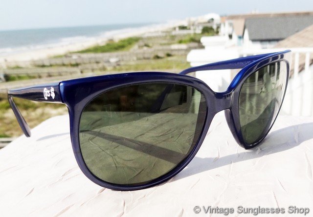 Vintage Ray-Ban Sunglasses For Men and Women - Page 35