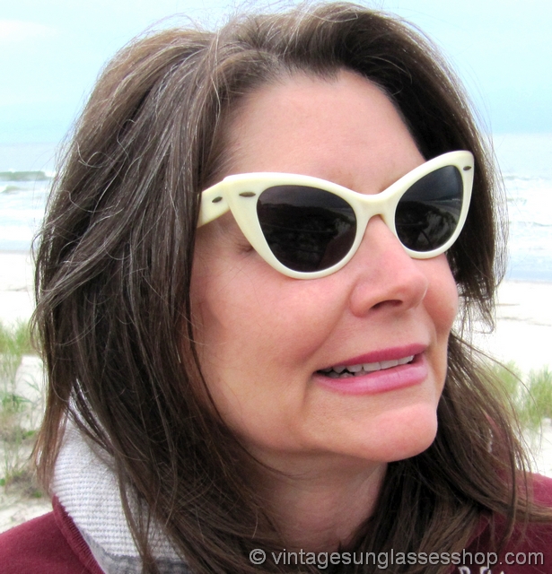 Ray-Ban Cream Lisbon Sunglasses