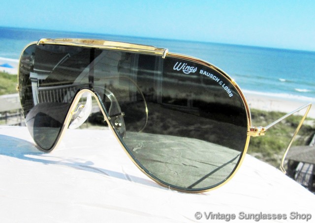 Ray-Ban Wings Gold Outdoorsman Sunglasses