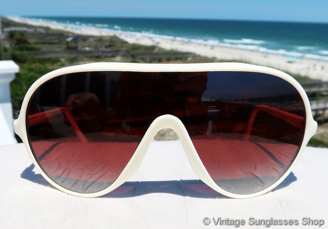 Ray-Ban L1641 Wings Rose Double Gradient Mirror Sunglasses