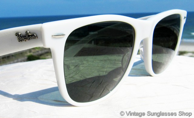 Ray-Ban L1737 White Wayfarer II Sunglasses