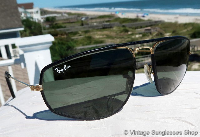 Vintage Ray-Ban Sunglasses For Men and Women - Page 38