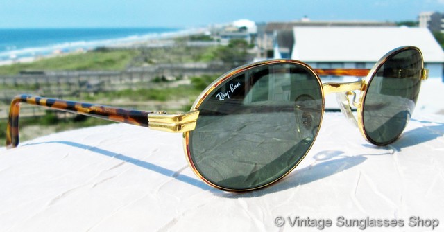 Ray-Ban W2188 Sidestreet Crosswalk Sunglasses