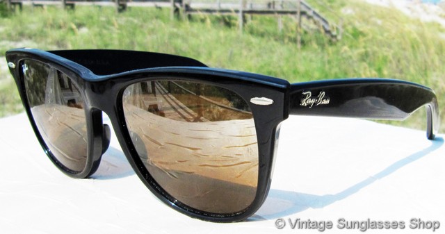 Ray-Ban W0758 Black Top Gradient Mirror Wayfarer II Sunglasses