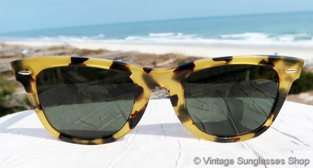 Ray-Ban W0893 Wayfarer II Yellow Tortoise Shell Sunglasses