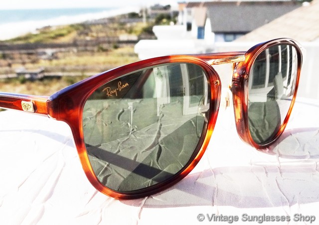 Ray-Ban W0927 Traditionals Premier Sunglasses