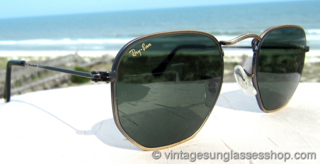 Vintage Ray-Ban Sunglasses For Men and Women - Page 55