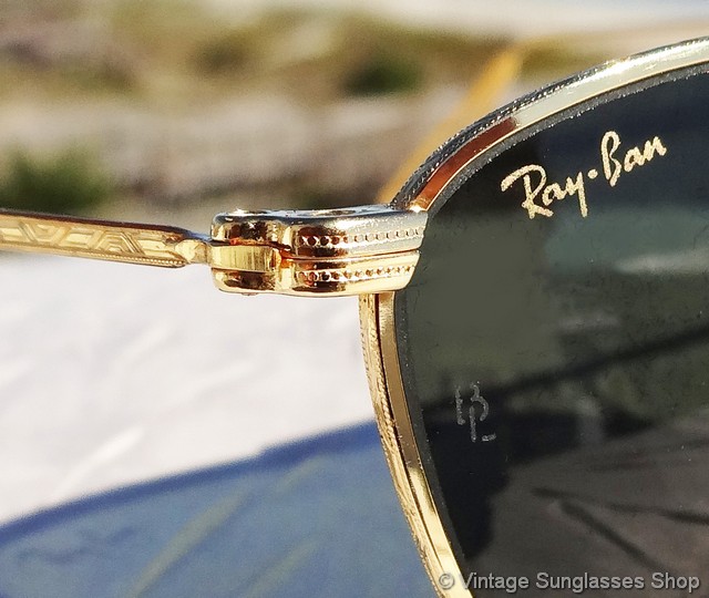 Ray-Ban W2001 Vintage Square Sunglasses