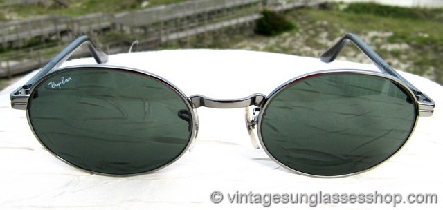 Ray-Ban W2187 Sidestreet Sunglasses