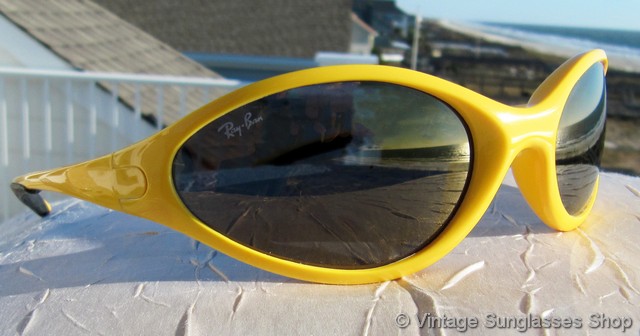 Ray-Ban W2559 Spray Sunglasses