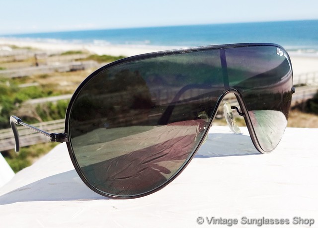 Bausch & Lomb Ray-Ban Wings Black Chrome Sunglasses