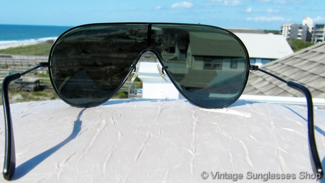 Bausch & Lomb Ray-Ban Wings Black Chrome Sunglasses