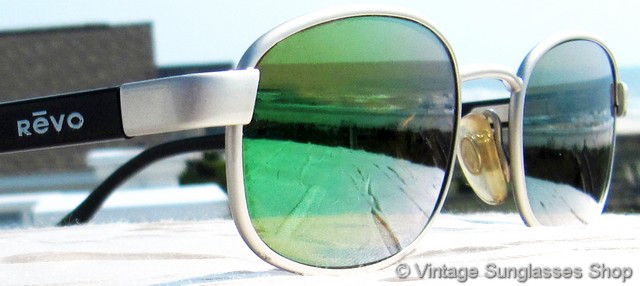 Revo 1112 011 Green Mirror Sunglasses