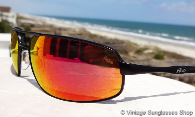 Revo 3031 001 Red Mirror H2O Sunglasses