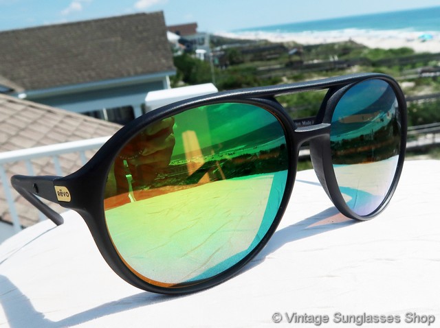 Revo 800 001 Grand Venture Green Mirror Sunglasses