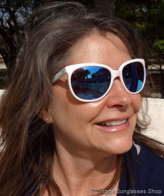 Revo 850 Grand Classic White Stealth Mirror Sunglasses